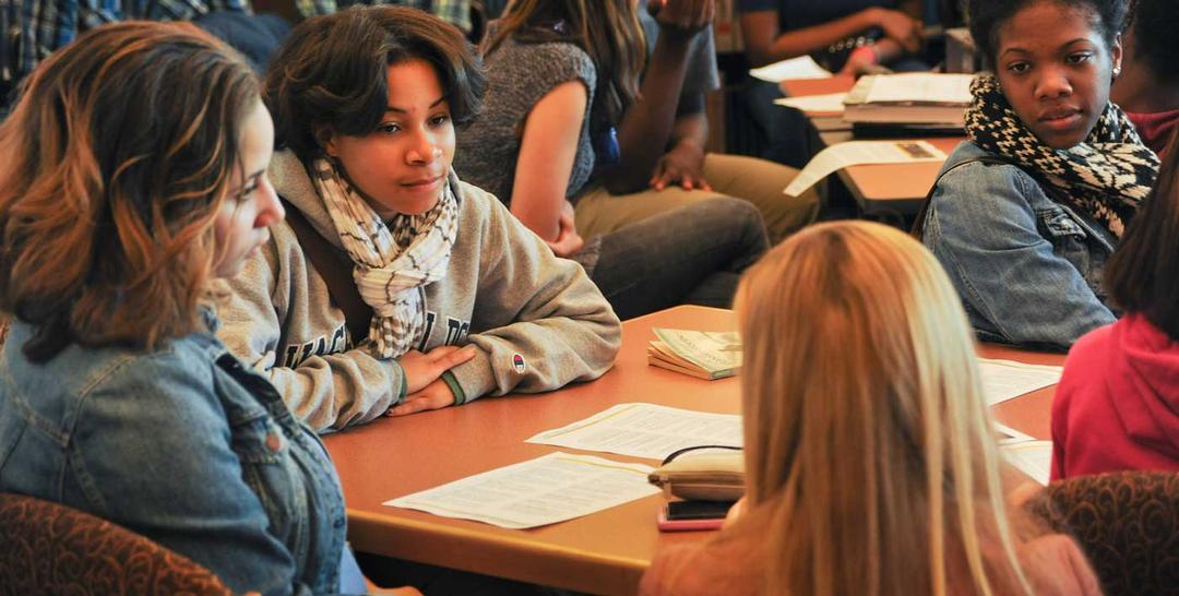 Census At School - Raw Data | Tuva